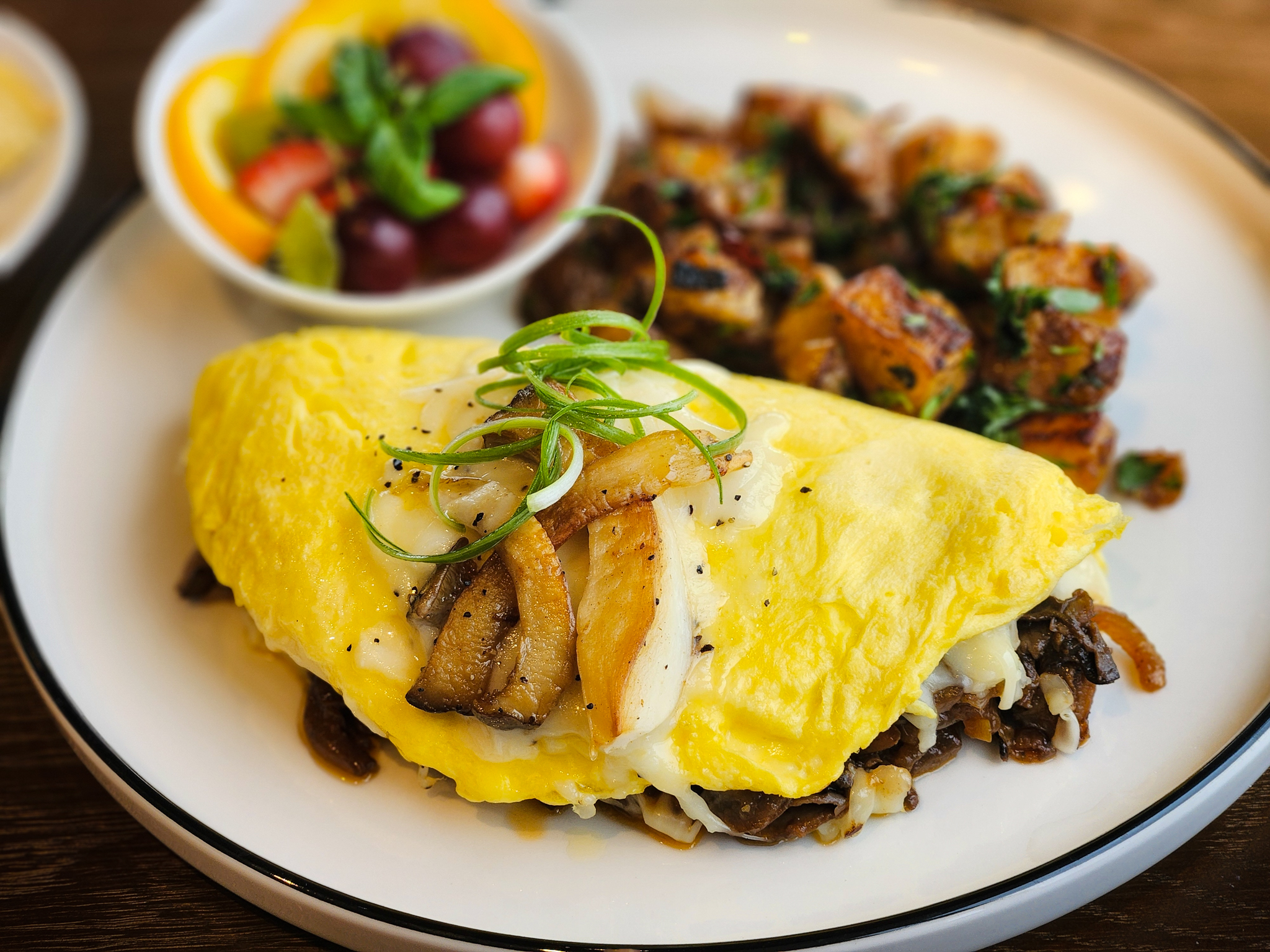 The Alloy Restaurant - Comfort, Flavor, and Community in Downtown ...